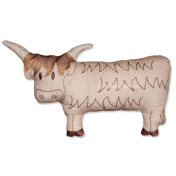ITH Highland Cow Stuffie 5x7 6x10 7x12 - Titania Creations